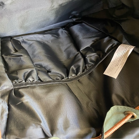 Bags | New Summit Ridge Drawstring Buckle Backpack With Vinyl Trim ...